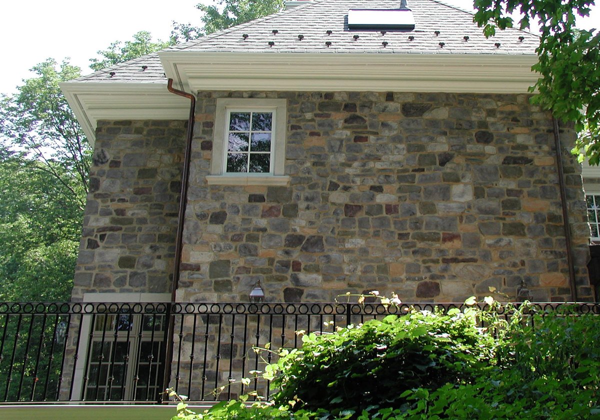 Liso Bull Nose Window Stool